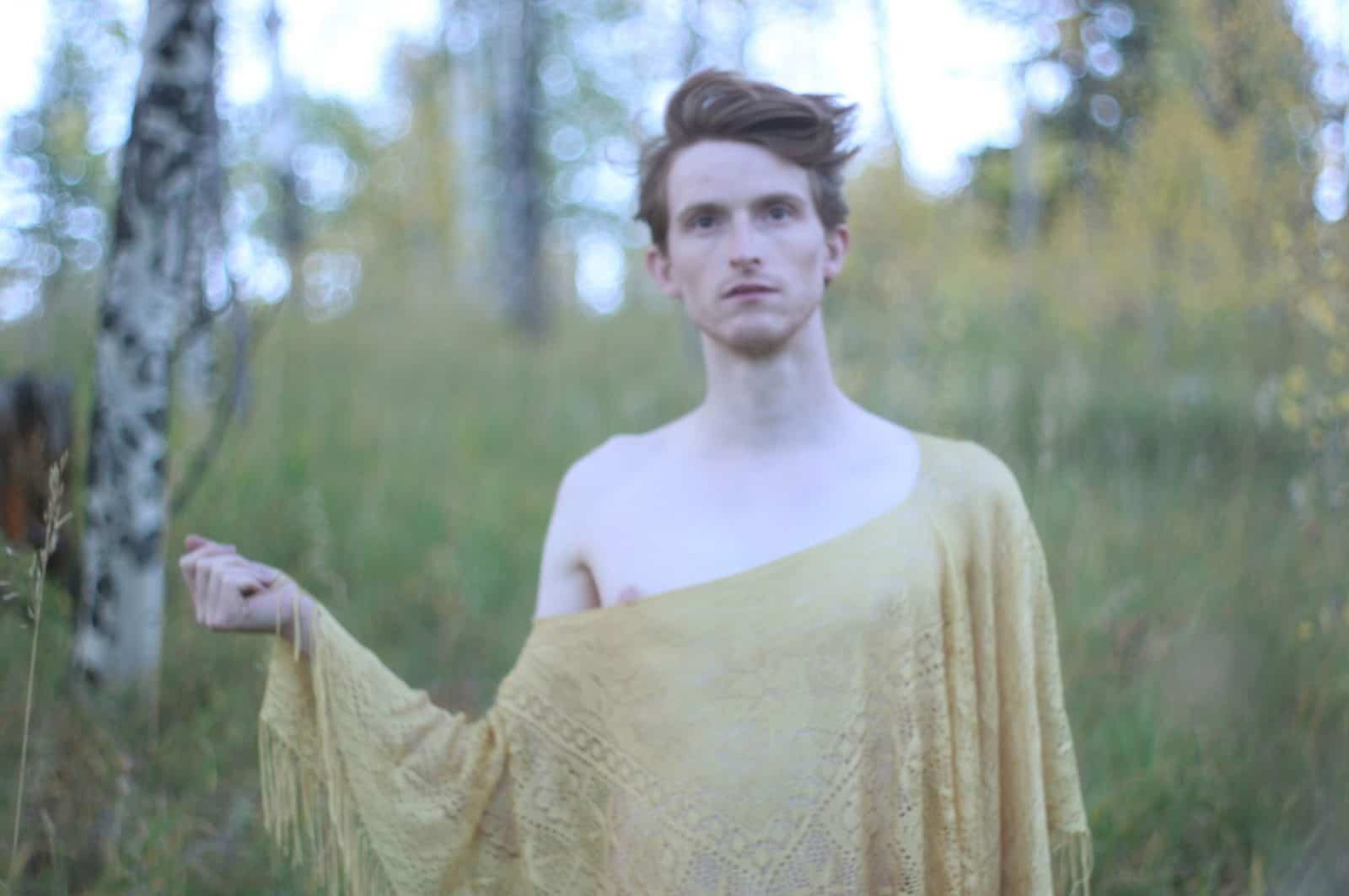 Bay Bryan » "Become immersed in my daydream"