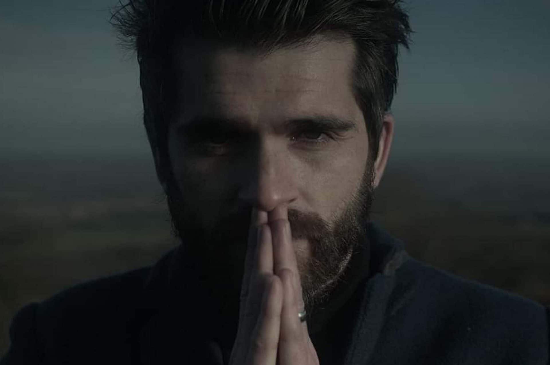 Spotlight » Ali Gilbert » Run by the River » Indie Top 39